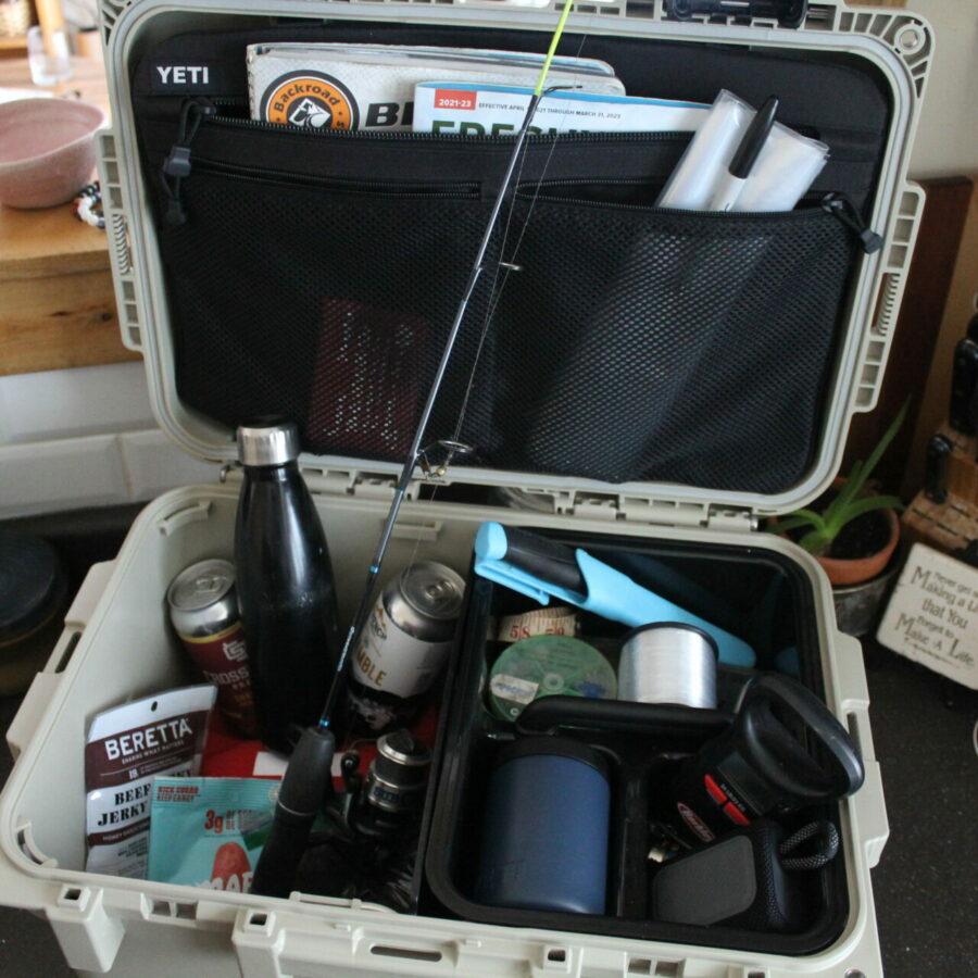 Fly-Tying: Steelhead Intruders - The Squidro • BC Outdoors Magazine